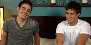 Em Crônicas e Contos