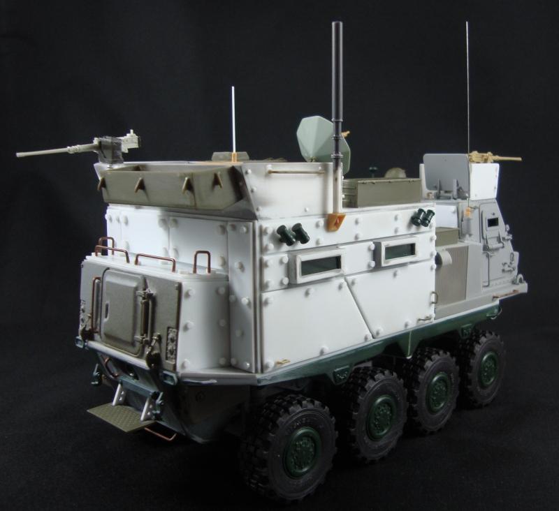 ARMOURED FIGHTING VEHICLE: APC....