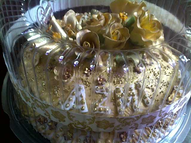 UFFF Cakes Station: Gold Cake @ Kek Emas