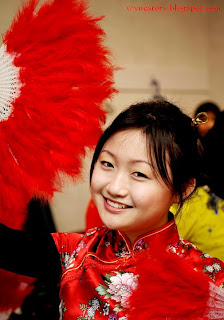 。云。的。足。迹。: asian night market 之‘华族舞’