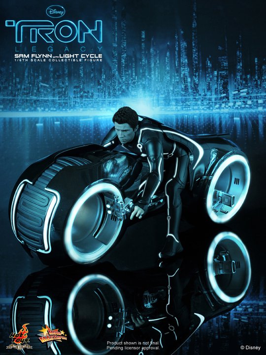 Tron: Legacy Sam Flynn & Light Cycle in 1/6 by Hot Toys!