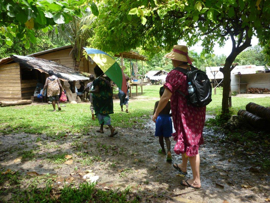 EARTHWALK : Village Life, Tahum, Buka Island