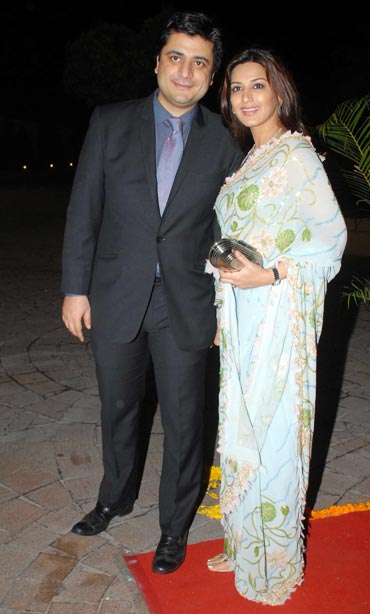 Bollywood Spotlight: Neelam Sameer Soni Marriage Pictures