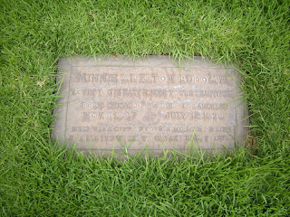 RIP Los Angles: Celebrity Grave: Minnie Riperton, Singer-Songwriter