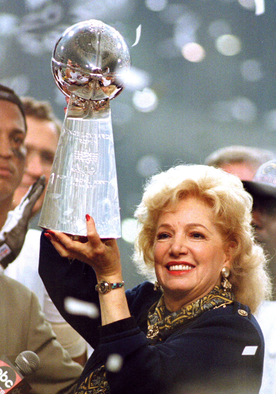 Los Angeles Morgue Files: Football Team Owner Georgia Frontiere 2008 ...