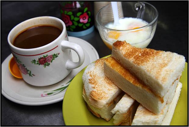 SkyHawk: Toh Soon Cafe - Homemade Hainan Coffee and Toasts
