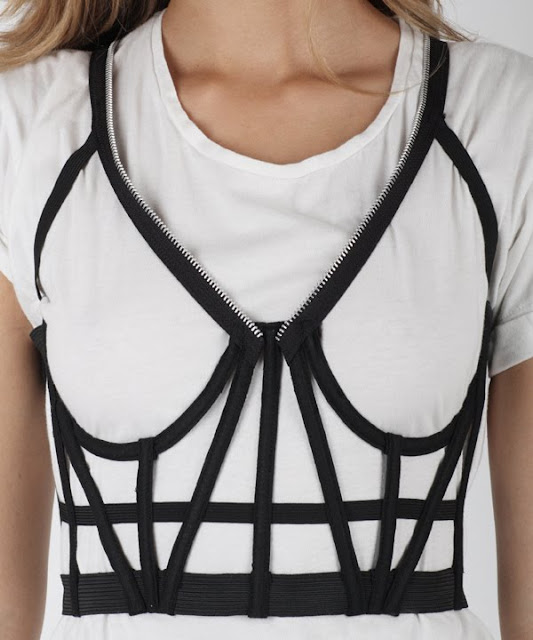 DIY cut out bra | A Pair & A Spare