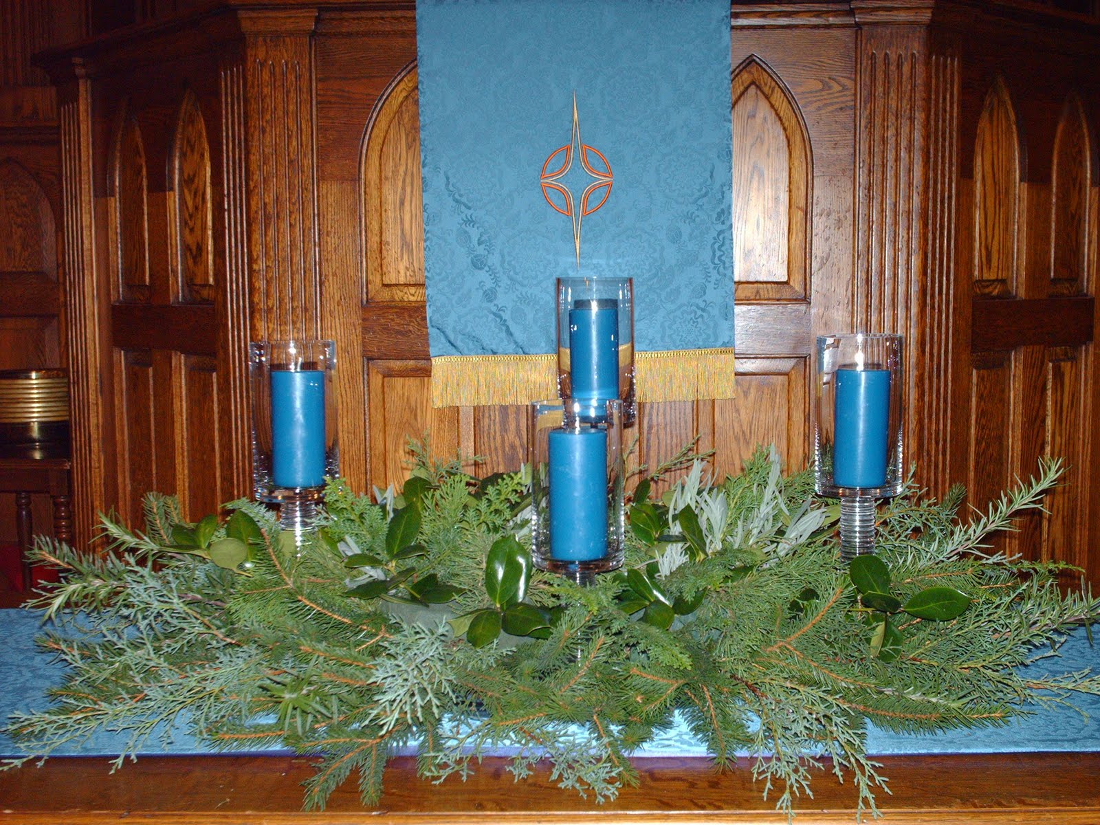 Creative Advent Worship: "Removal of Advent Candles" during Benediction