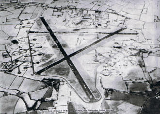 Walking in Felsham: Rattlesden airfield