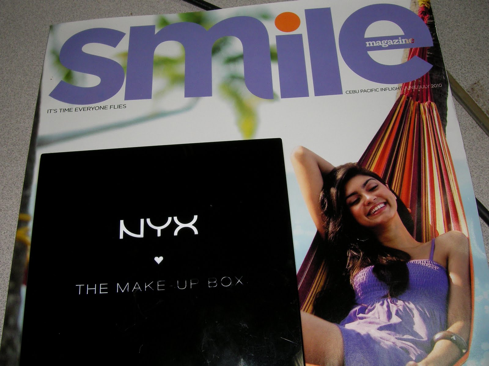 dahlgren: Product Review: NYX Make Up Box