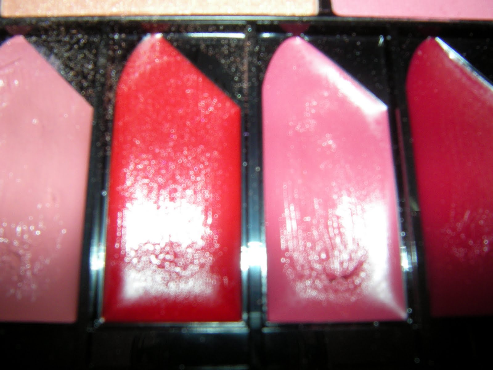 dahlgren: Product Review: NYX Make Up Box