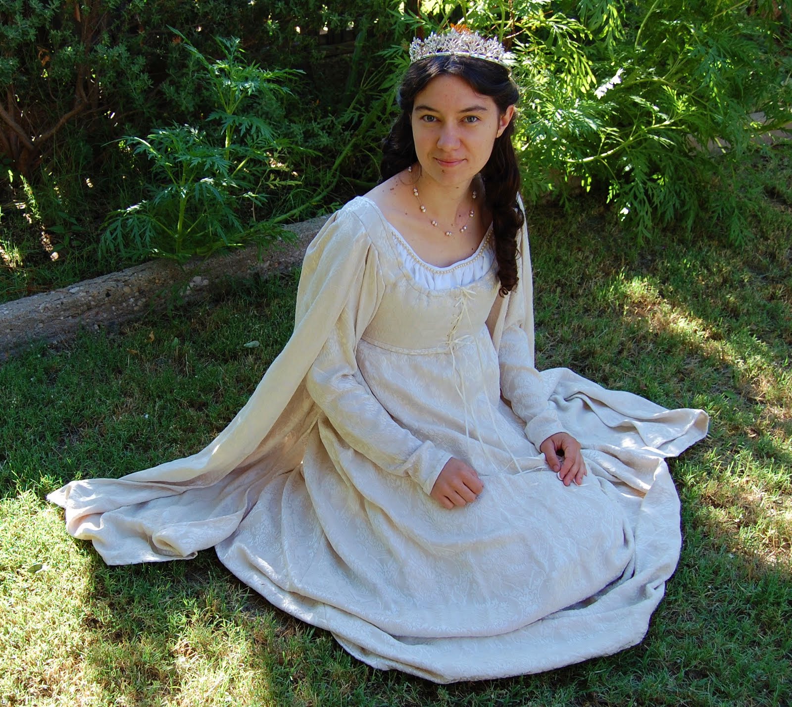 The Story of a Seamstress: The Princess Bride Wedding Dress