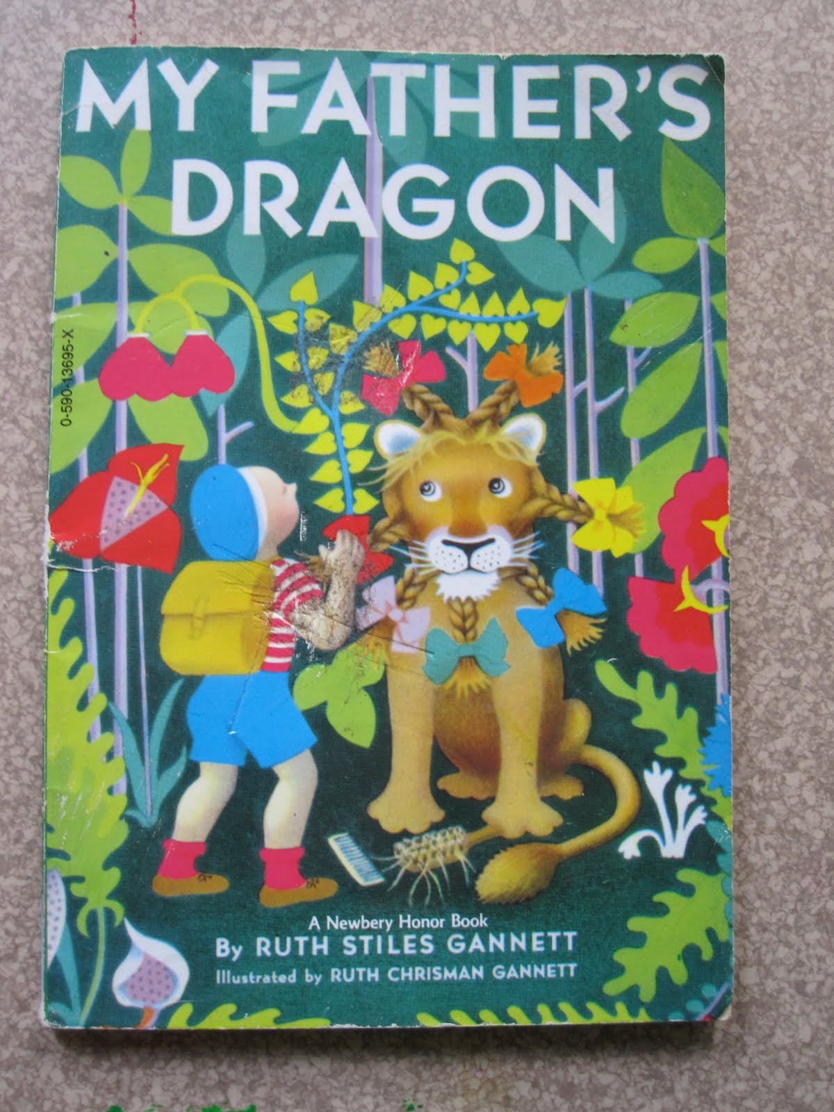 I LIKE BOOKS!: My Father's Dragon