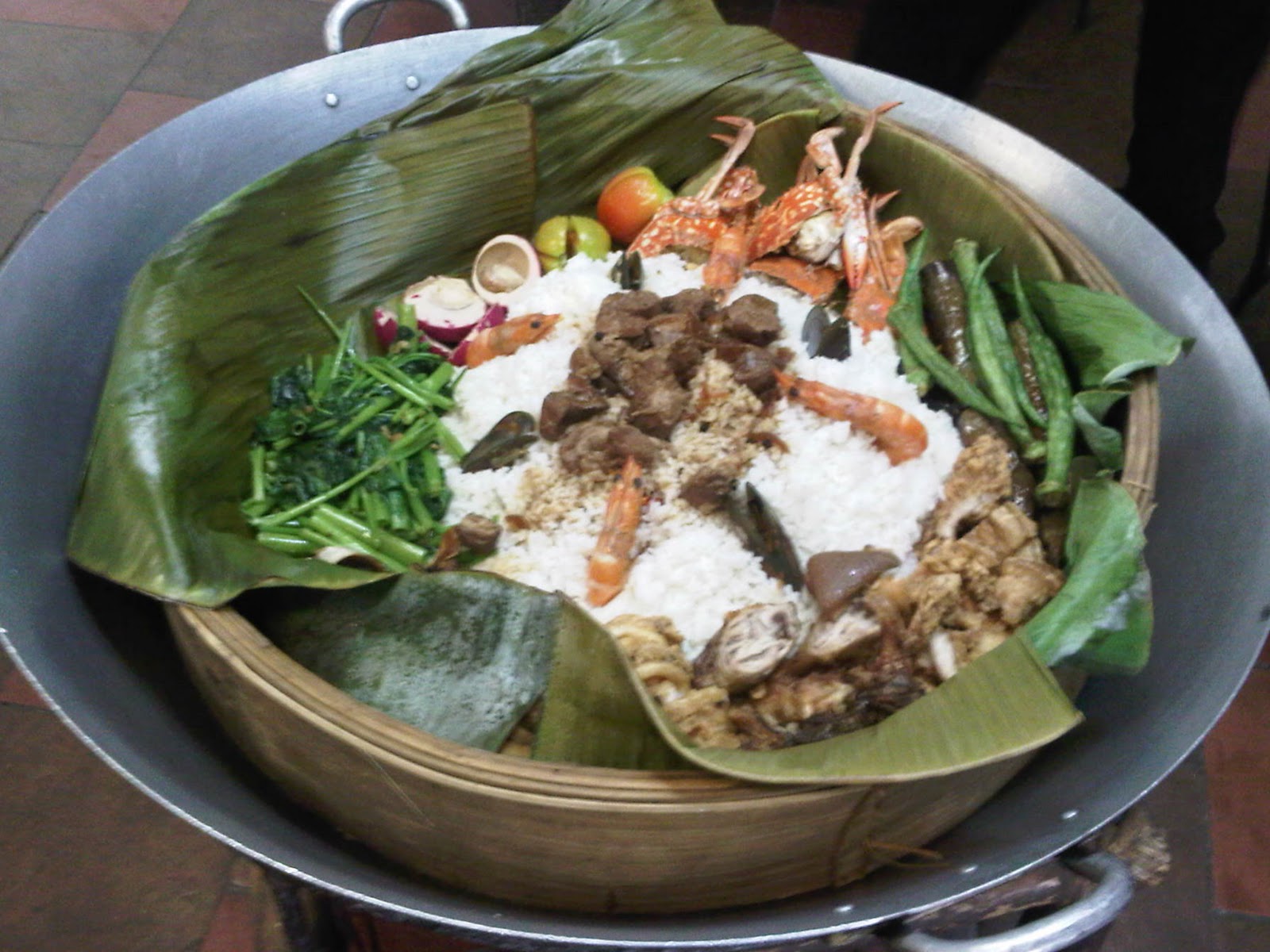 The Island Explorer: Balaw Balaw: Folk Food, Folk Art