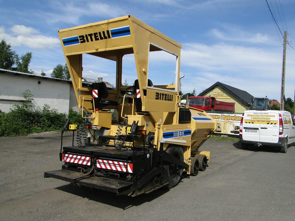 Maszyny Drogowe i Budowlane: Rozkładarka drogowa Bitelli BB 630