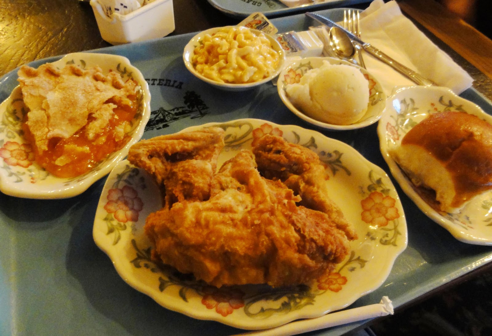 Indianapolis Restaurant Scene: Gray Brothers Cafeteria