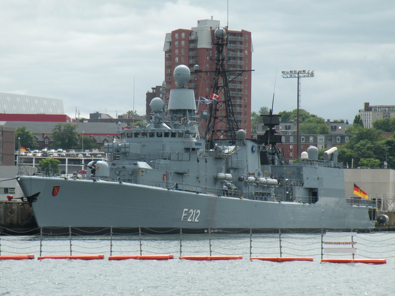 Capnkens Blog: FGS KARLSRUHE F212