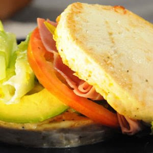 Al Sabor De Maite: Sándwich de queso panela
