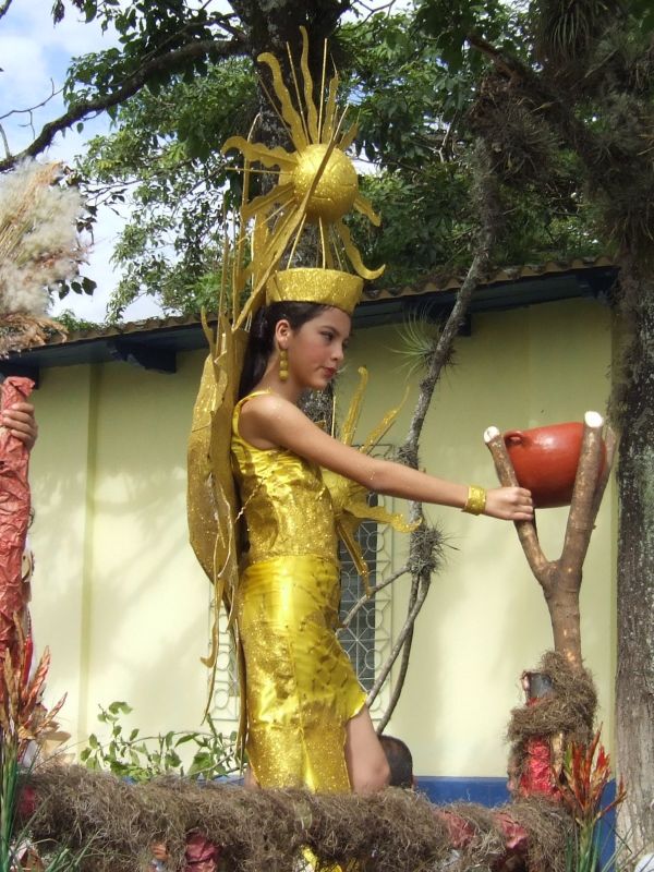 Sowers4Pastors: More Lempira Day Photos - The Goddesses of the Lenca ...