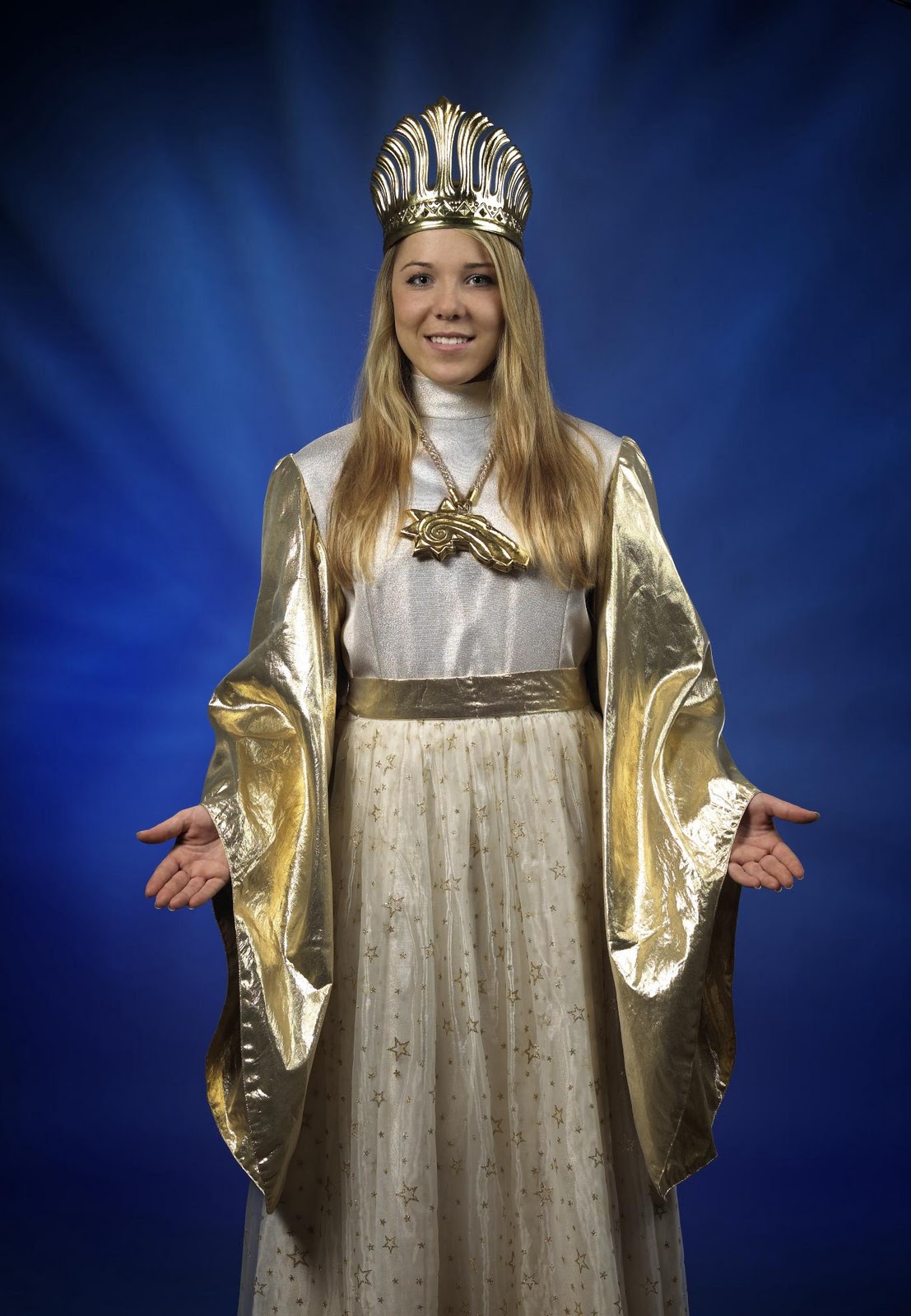 SANTA CLAUS, ST. NICK AND CHRISTMAS FIGURES AROUND THE WORLD!!!