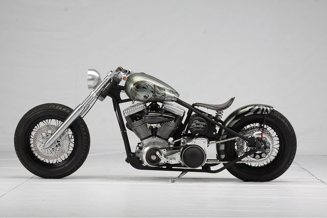 Hellboy Biker: Silver Harley Davidson Customized