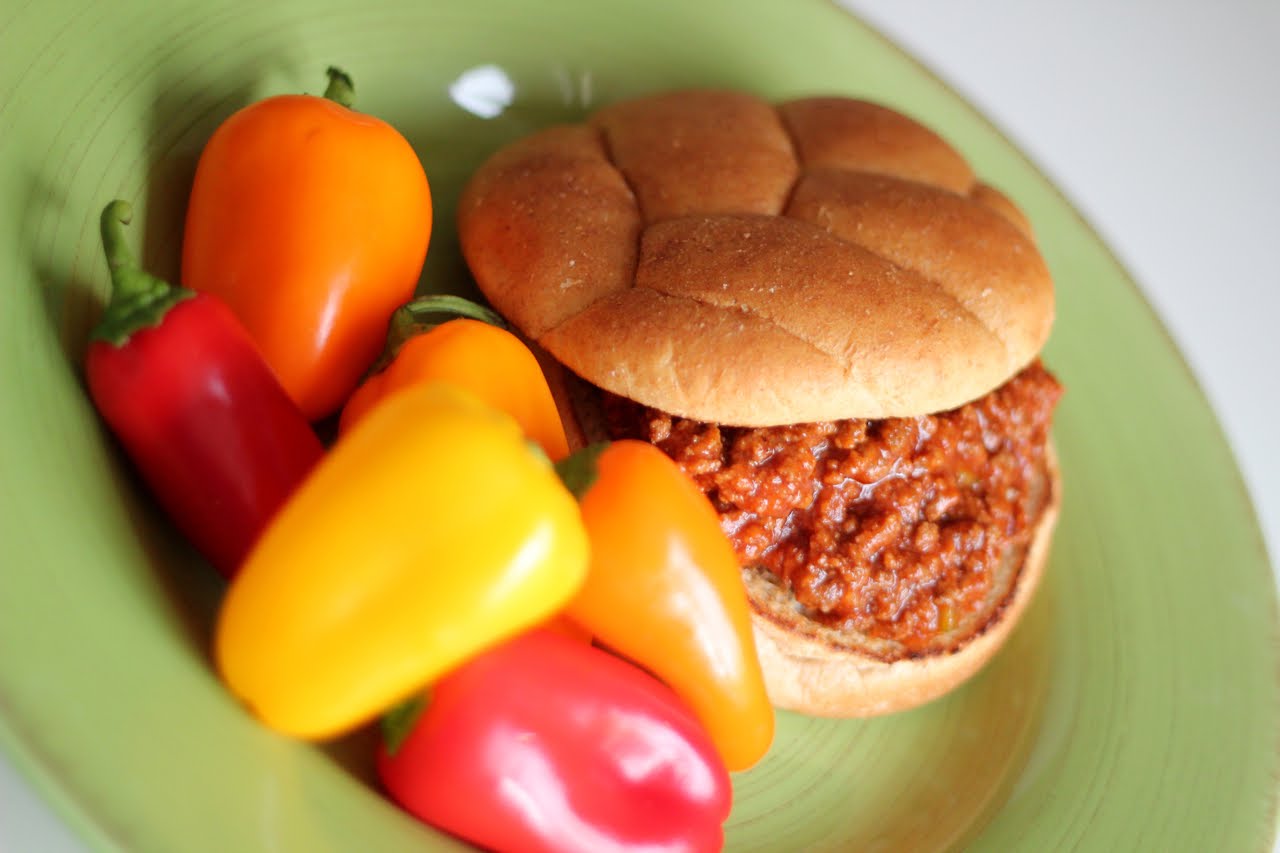 Talkin' Chow Playin' House: Homemade "Manwich" Sloppy Joes