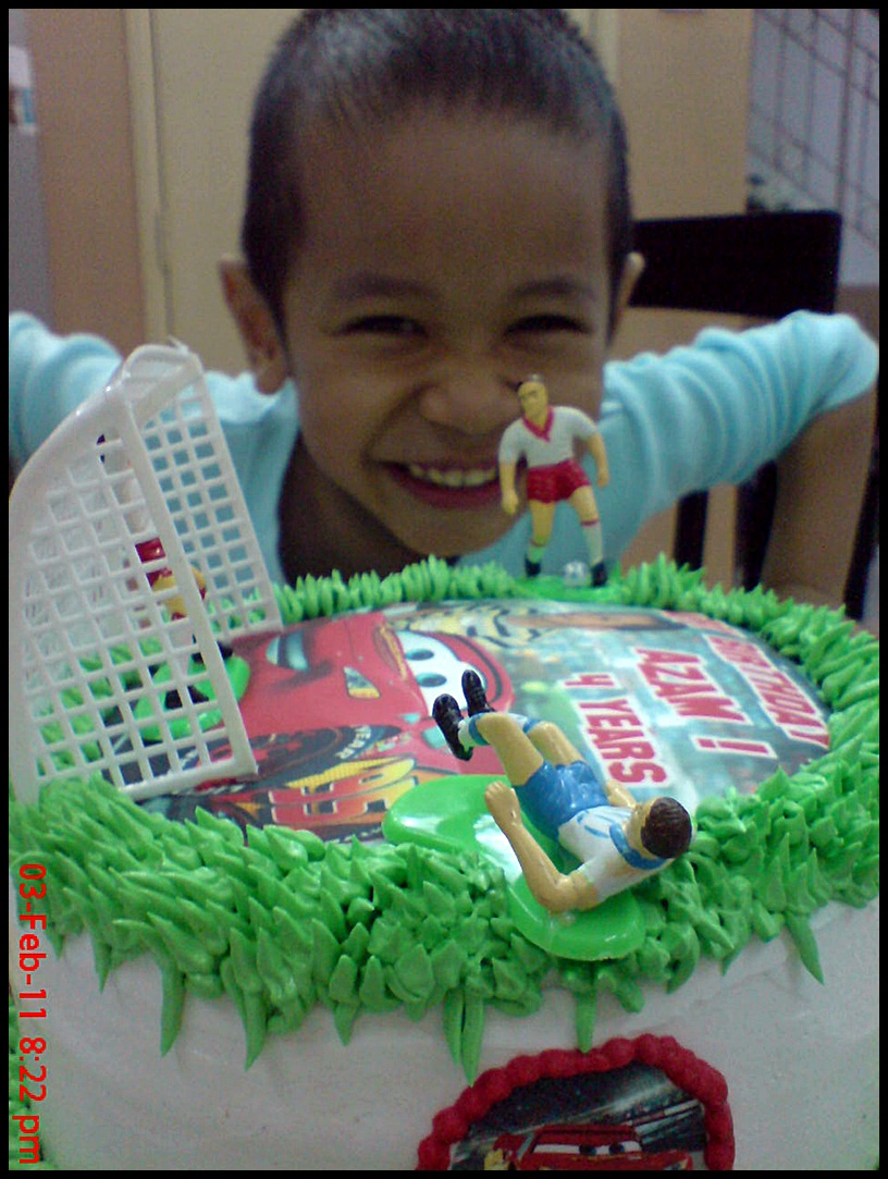 Little's CottaGe BakeRy: Birthday Cakes for Azam...