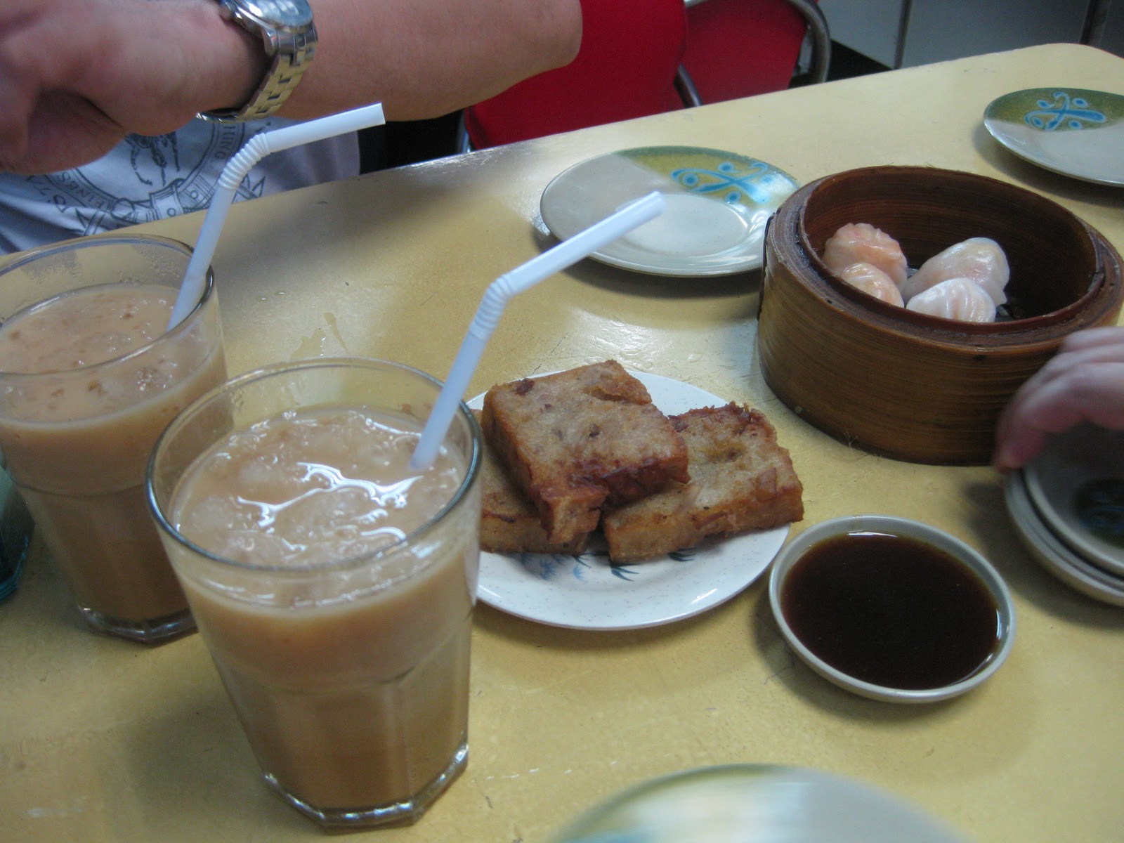 Going Through The Motions: Binondo Food Trip: Wai Ying Fastfood
