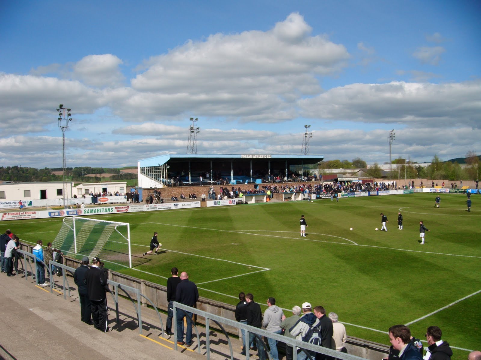 Station Park (Forfar Athletic v East Stirlingshire) | Couples The ...
