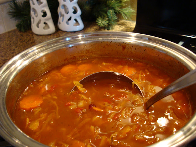 Mennonite Girls Can Cook: Chili Borscht