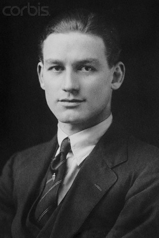 Edward Tennant's Instagram, Twitter & Facebook on IDCrawl