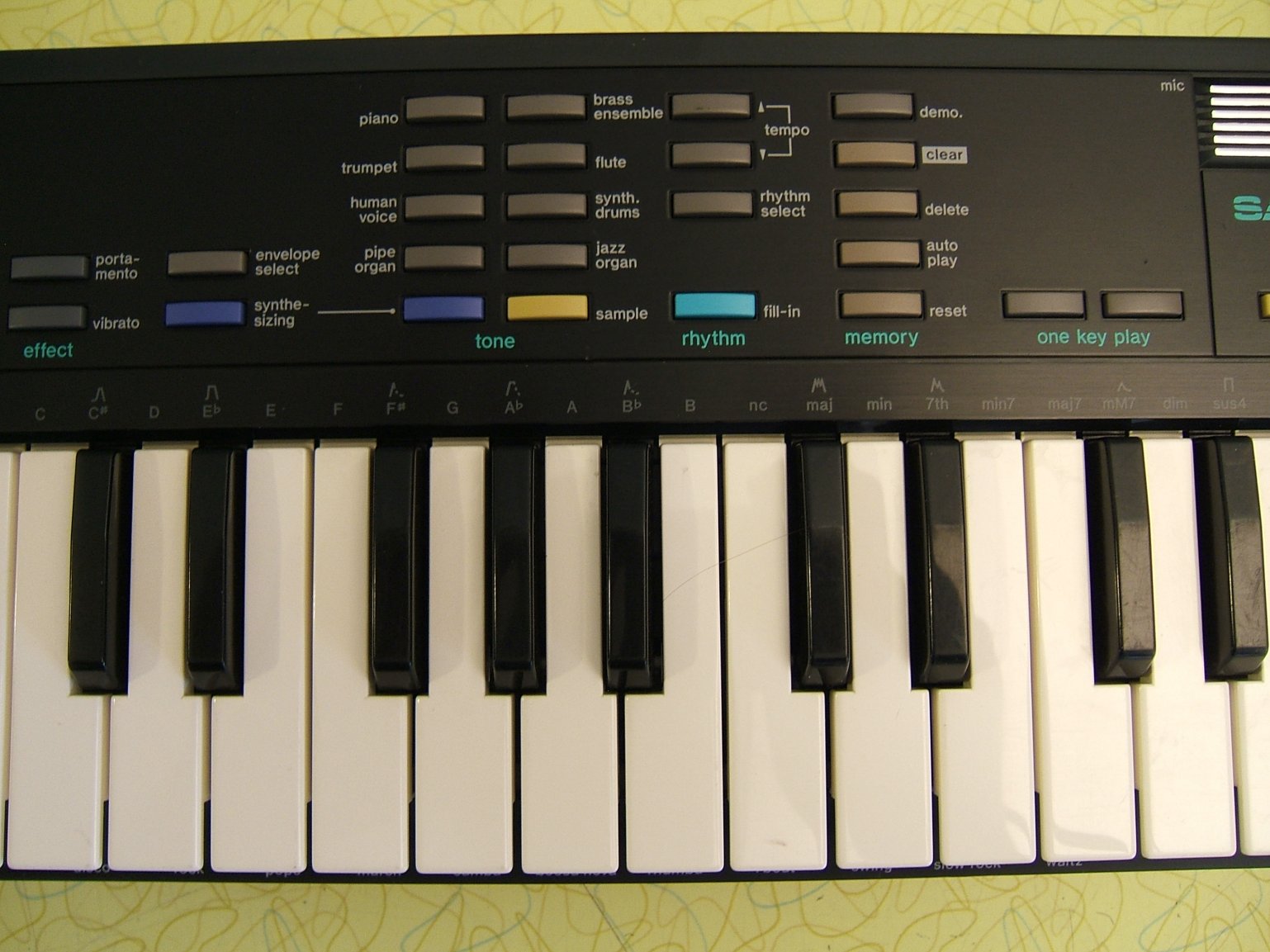 MATRIXSYNTH: CASIO SK-1 SAMPLING KEYBOARD