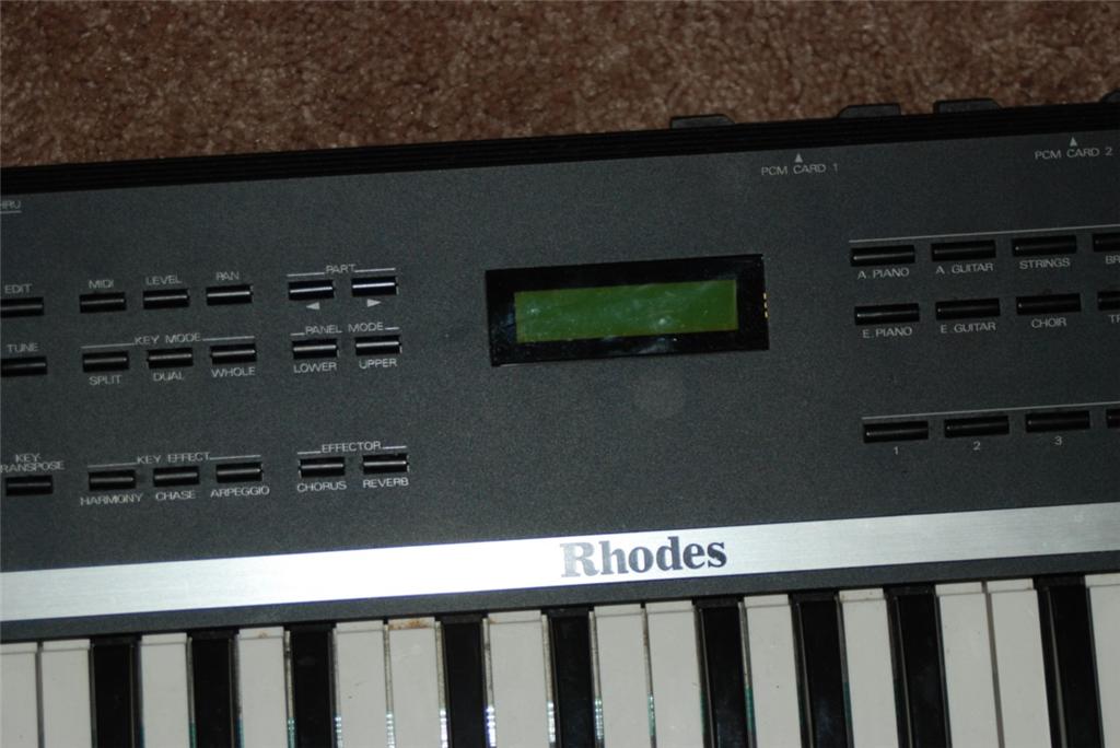 MATRIXSYNTH: Roland Rhodes Model 660 Music Keyboard Synthesizer