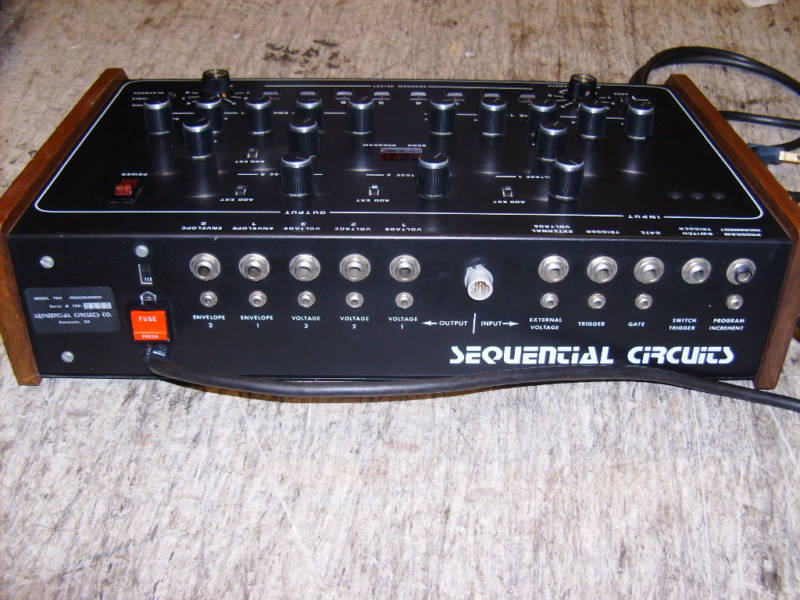MATRIXSYNTH: Sequential Circuits Model 700 Programmer