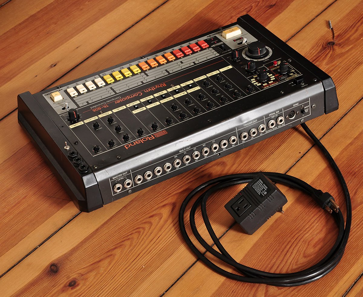 MATRIXSYNTH: Roland TR-808 with Mods