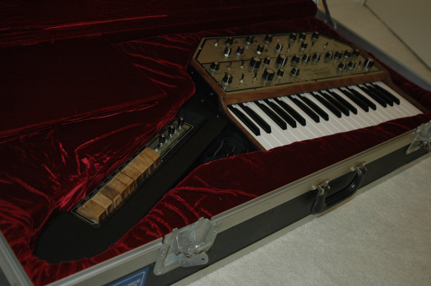 MATRIXSYNTH: 1980 PMS Syntar Synthesizer #7 Up for Auction