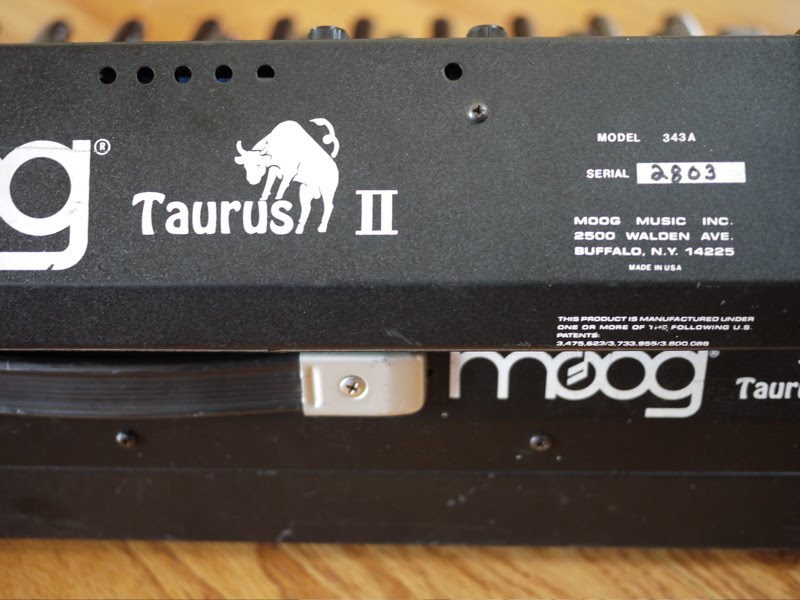 MATRIXSYNTH: Moog Taurus II Bass Synthesizer
