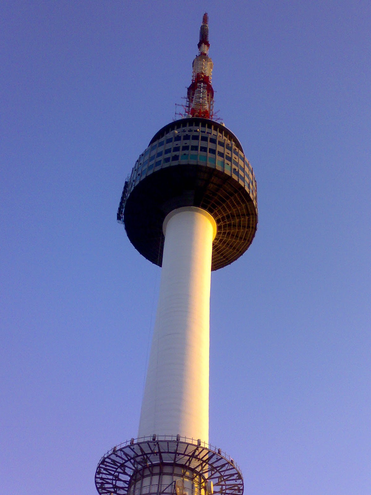 The Microscopical View..!!!: "Seoul Tower"-A must see in Seoul..!