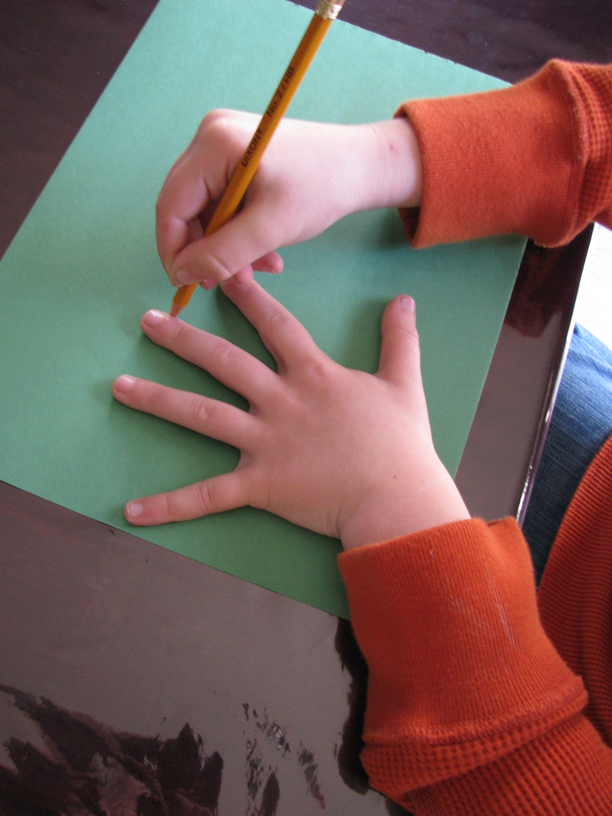 Making Merry Memories: Handprint-Poppy Wreath
