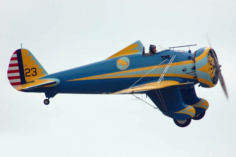 nhungdoicanh: Boeing P-26 Peashooter