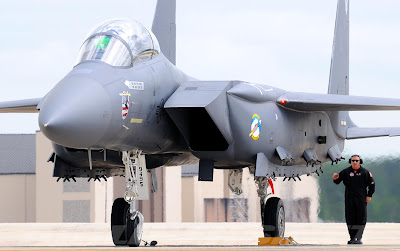 nhungdoicanh: McDonnell Douglas F-15E Strike Eagle