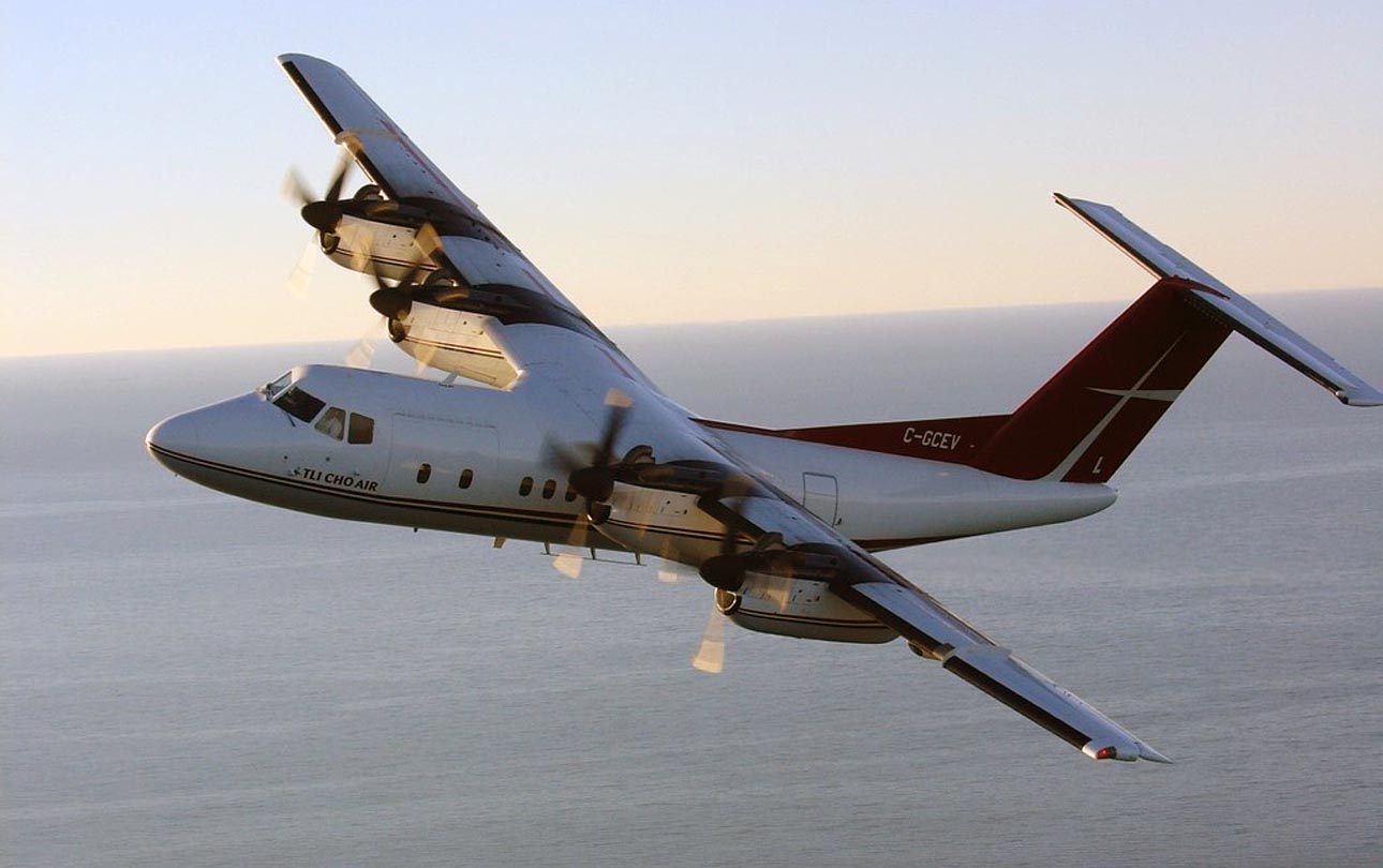 nhungdoicanh: de Havilland Canada DHC-7 Dash 7