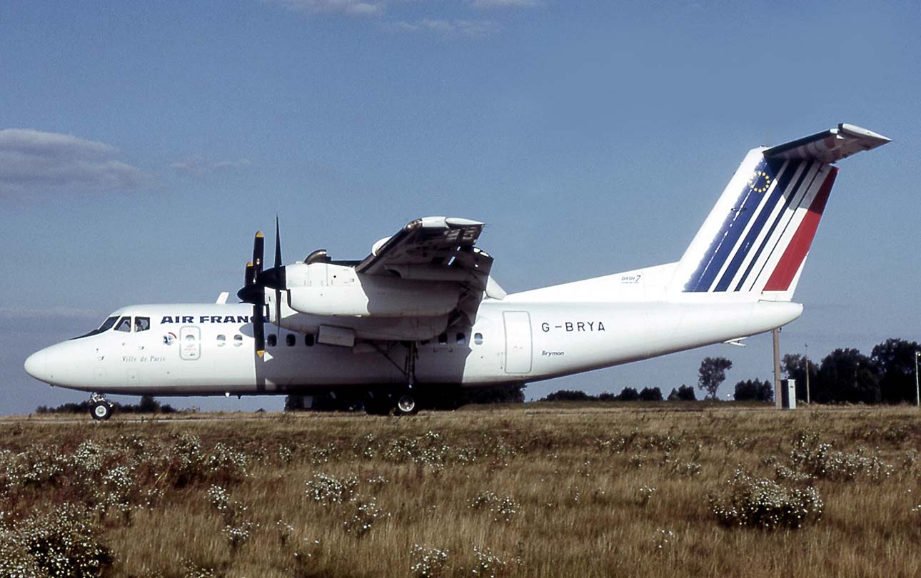 nhungdoicanh: de Havilland Canada DHC-7 Dash 7