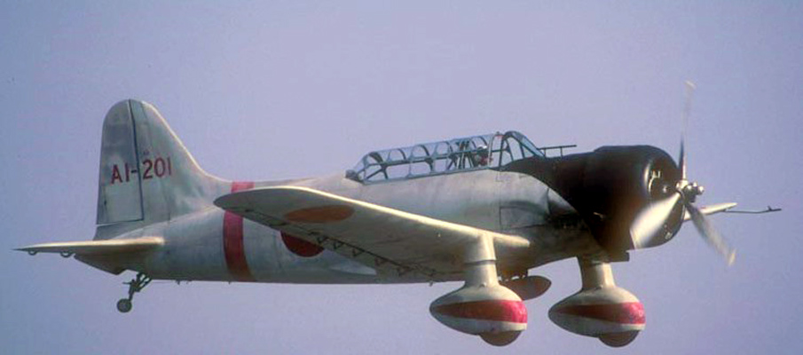 nhungdoicanh: Aichi D3A Val