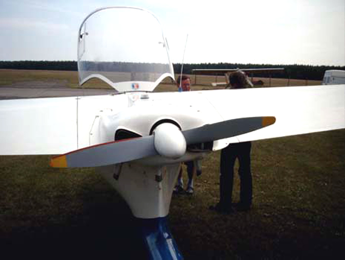 nhungdoicanh: PZL-Bielsko SZD-45 Ogar