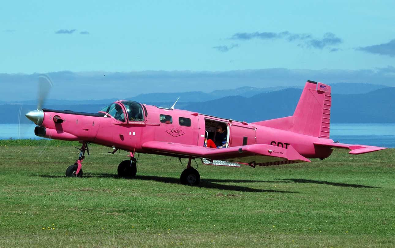 nhungdoicanh: PAC Fletcher Fu-24