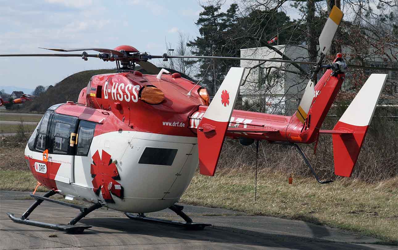 nhungdoicanh: MBB-Kawasaki BK-117