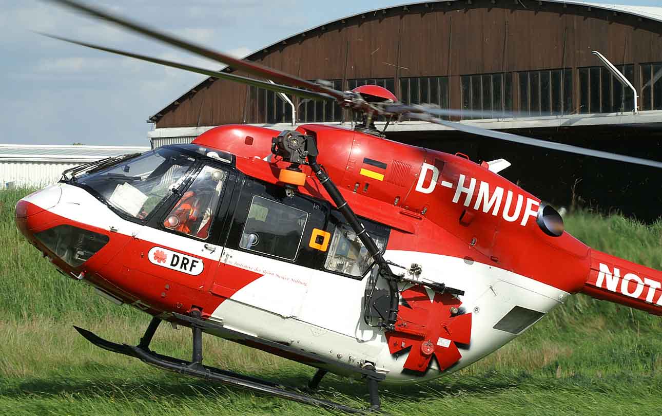 nhungdoicanh: MBB-Kawasaki BK-117