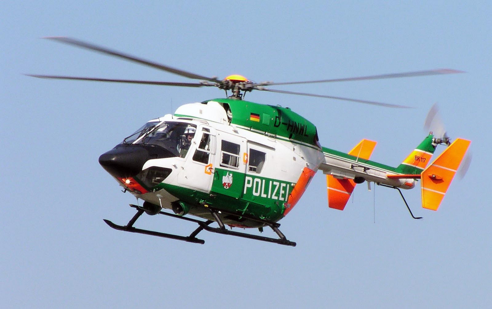 nhungdoicanh: MBB-Kawasaki BK-117