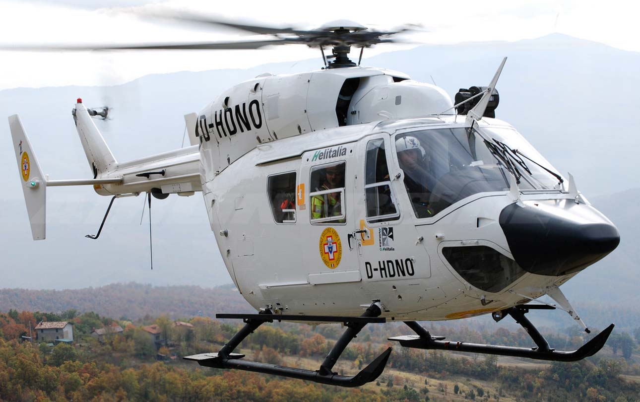 nhungdoicanh: MBB-Kawasaki BK-117